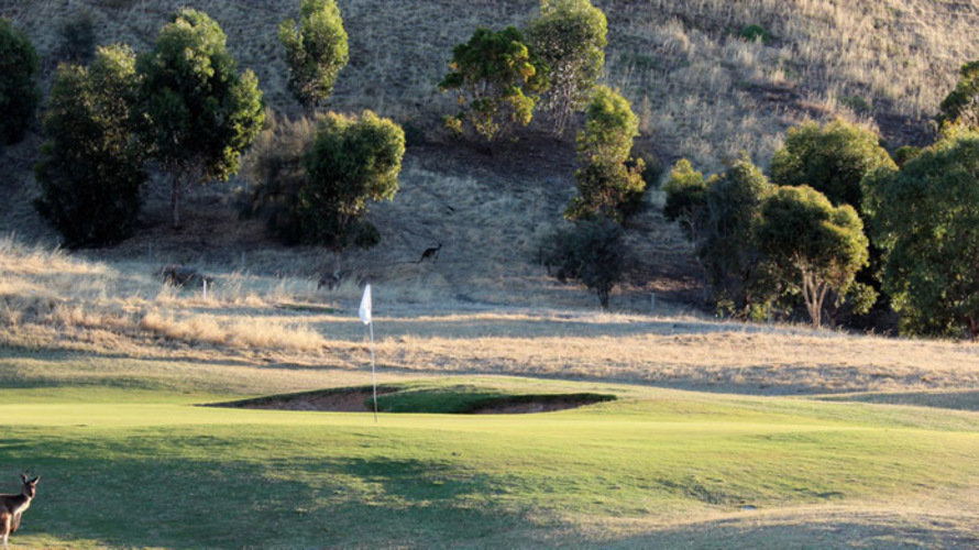 One of Australia's Top Courses! 18 Holes for Two with a Motorised Cart ...
